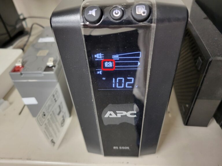 【ハードウェア】UPSのバッテリー交換(APC RS550,BR550S-JP) | ITマルチエンジニアブログ